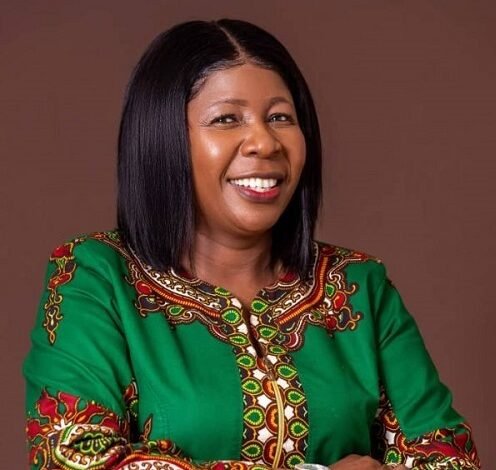 Florence Larbi honoured with Global Women Achievers Award - Ghanaian Times